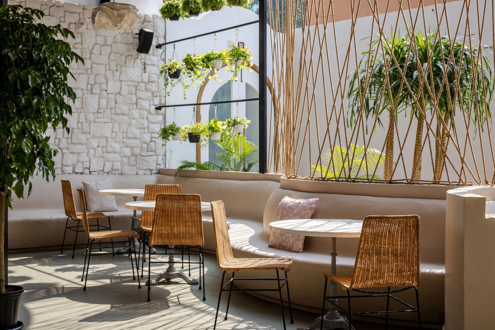 Silkroute | Studio Twenty Two | Juhu – Interiorlover Projects