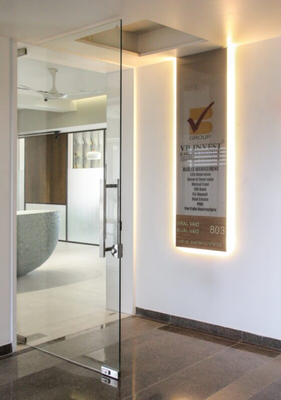V.B. Invest Office | IKS Architects | Gaurav Akbari Architects | Rajkot ...