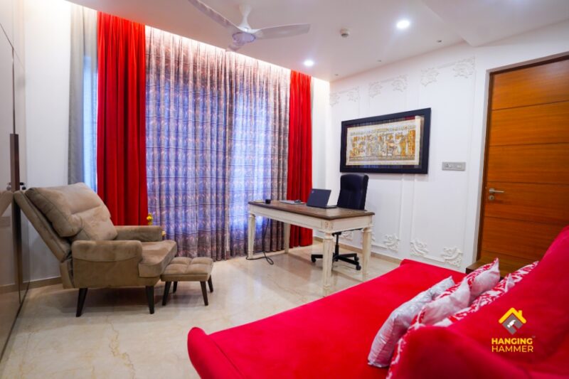 Fusion Neo-Classical Home | Hanging Hammer | Hyderabad – Interiorlover ...